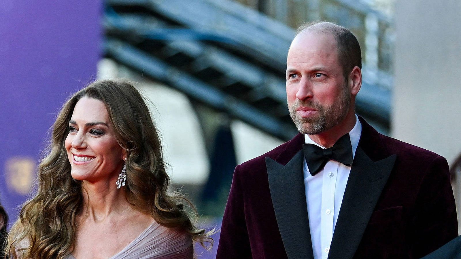 Die schönsten BAFTA-Outfits 2026 von Kate Middleton, Kirsten Dunst & Co ...
