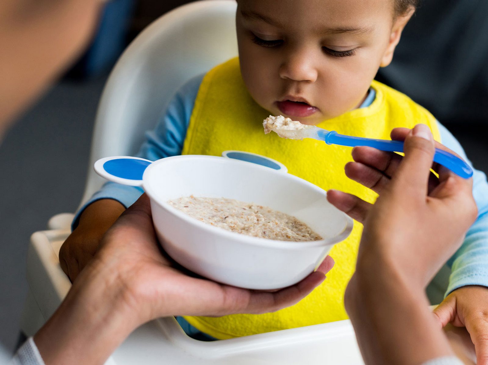 Erster Babybrei: Schritt für Schritt Beikost einführen | Wunderweib