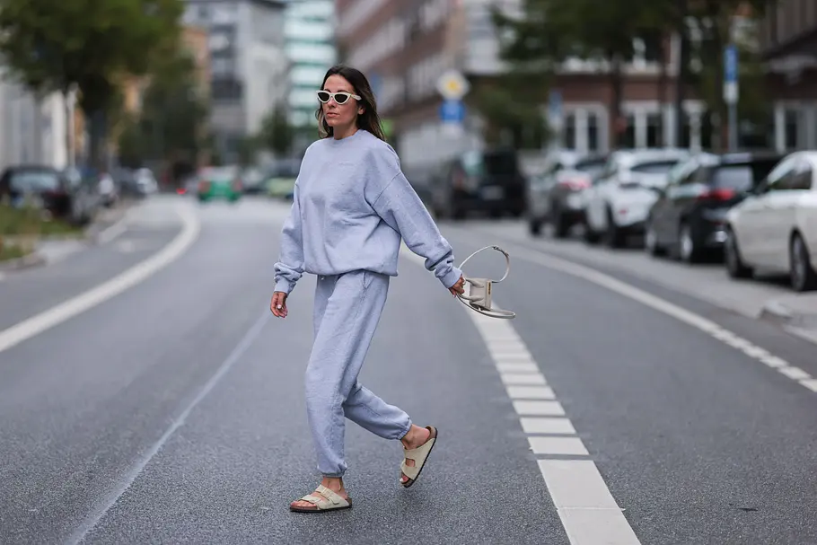 Birkenstock: Horror Arbeitsbedingungen – so mies behandelt der ...