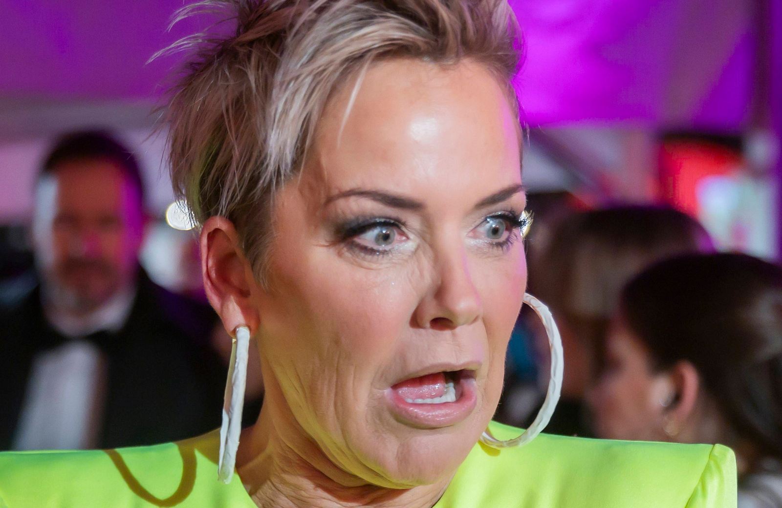 Inka Bause: Gruseliger Besuch! Ein Bauer überschreitet rote Line ...