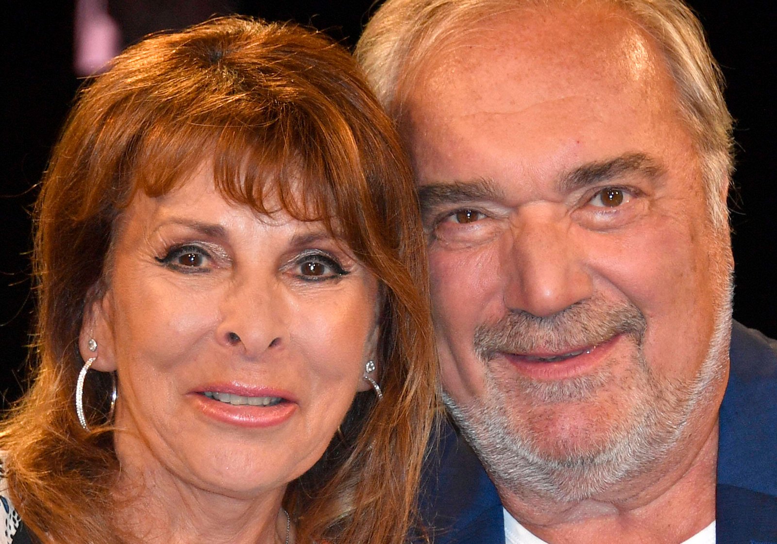 Ireen Sheer & Klaus-Jürgen Kahl: Zum Abschied lüften sie ihr süßes ...