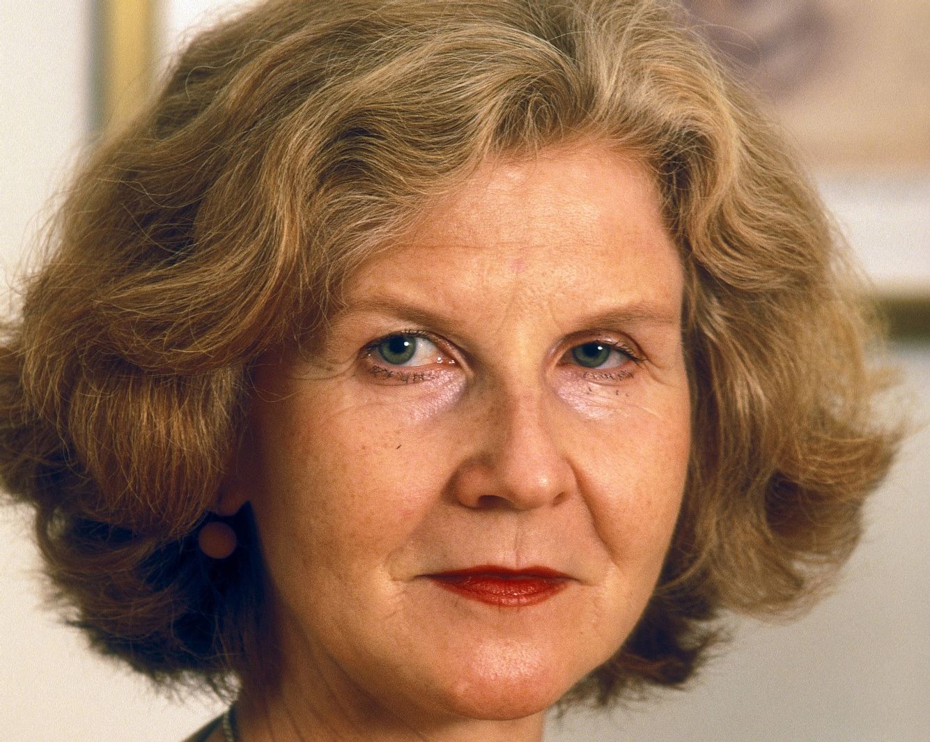 Irm Hermann ist tot - Die beliebte Schauspielerin stirbt mit 77 Jahren ...