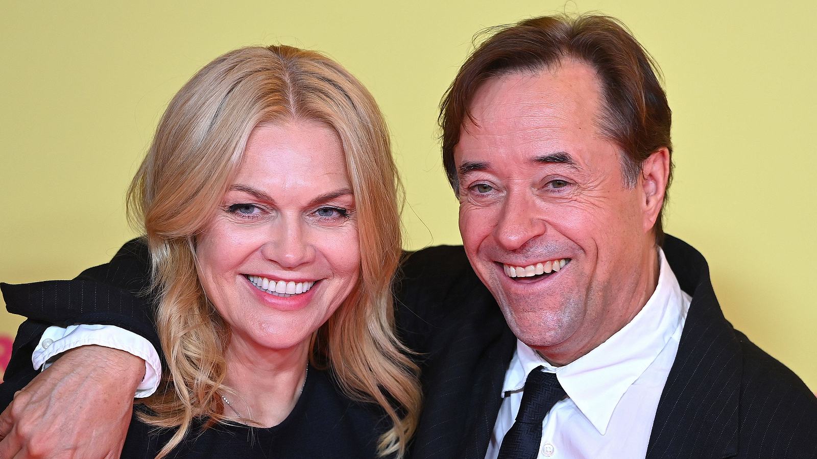 Jan Josef Liefers & Anna Loos: Ihr Erfolgsgeheimnis nach 21 Ehejahren ...