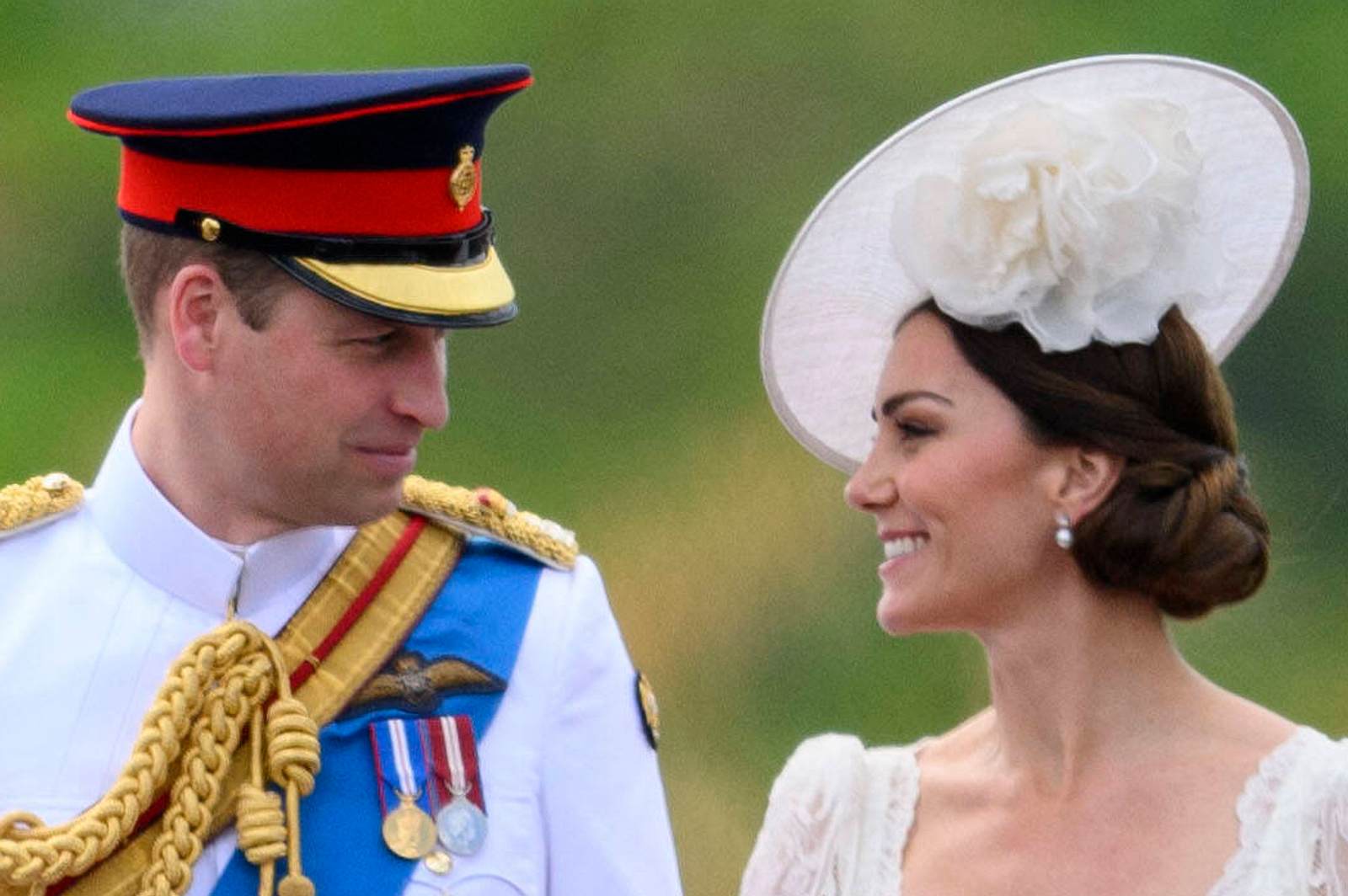 Prinz William & Prinzessin Kate: Juhu, sie werden König & Königin ...