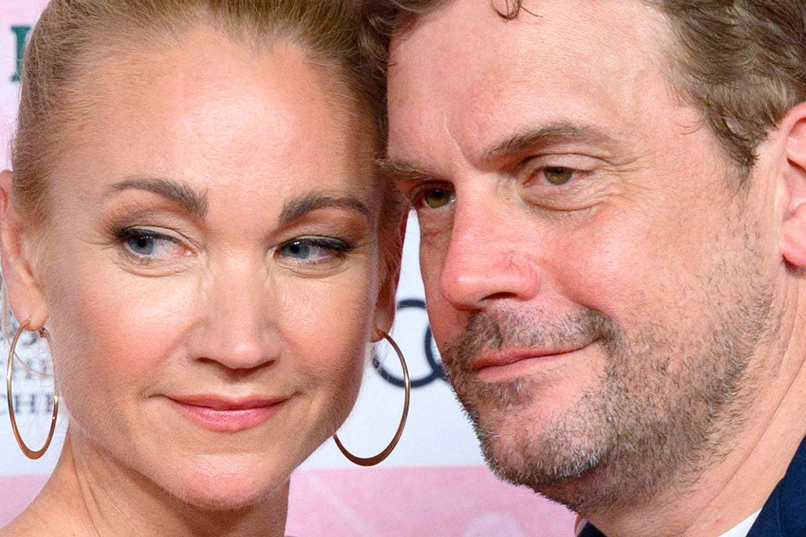 Lisa Maria Potthoff & Sebastian Bezzel: Ja, diese Gefühle sind echt ...